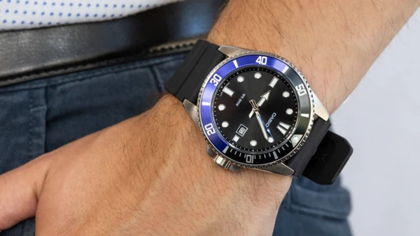 Casio Standard Ανδρικό Ρολόι με Μαύρο Καουτσούκ Λουράκι MDV-107-1A3VEF ...