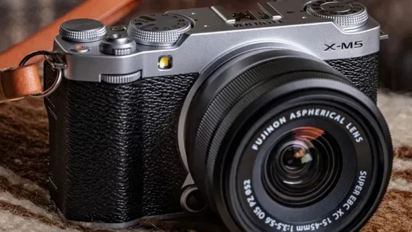 Fujifilm X-M5 Mirrorless Φωτογραφική Μηχανή Crop Frame + Kit 15-45mm ...