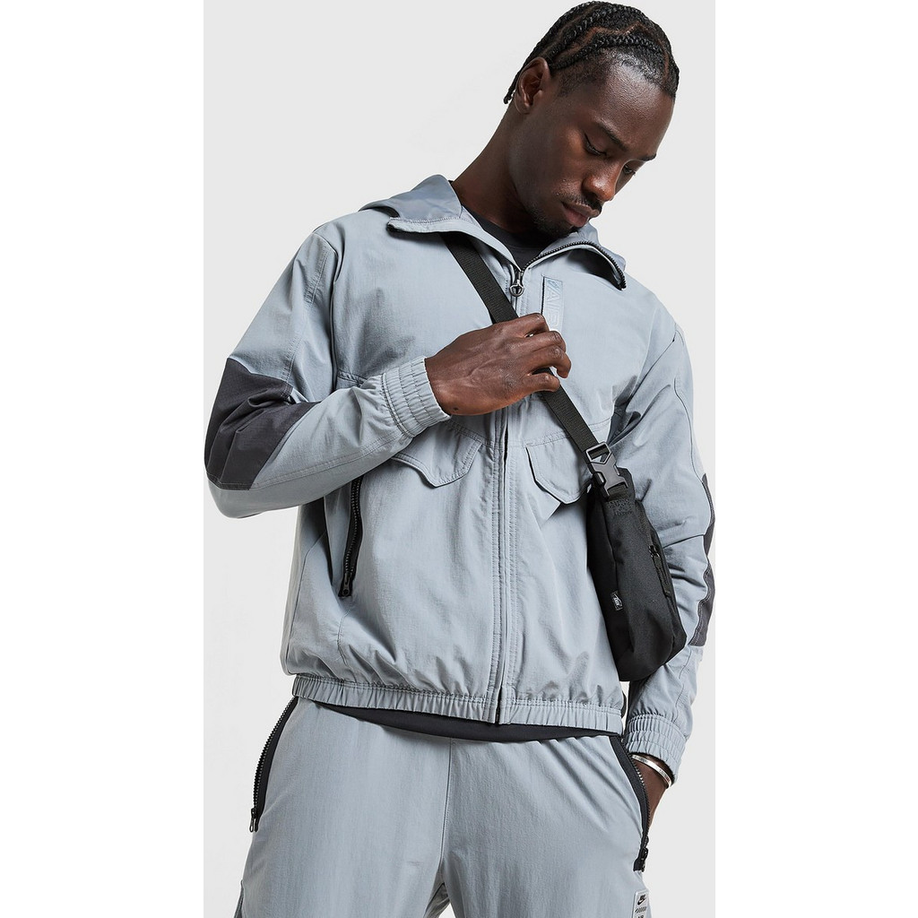 Nike Ανδρικό Μπουφάν Χειμωνιάτικο Bomber Γκρι IF0849-065 | BestPrice.gr