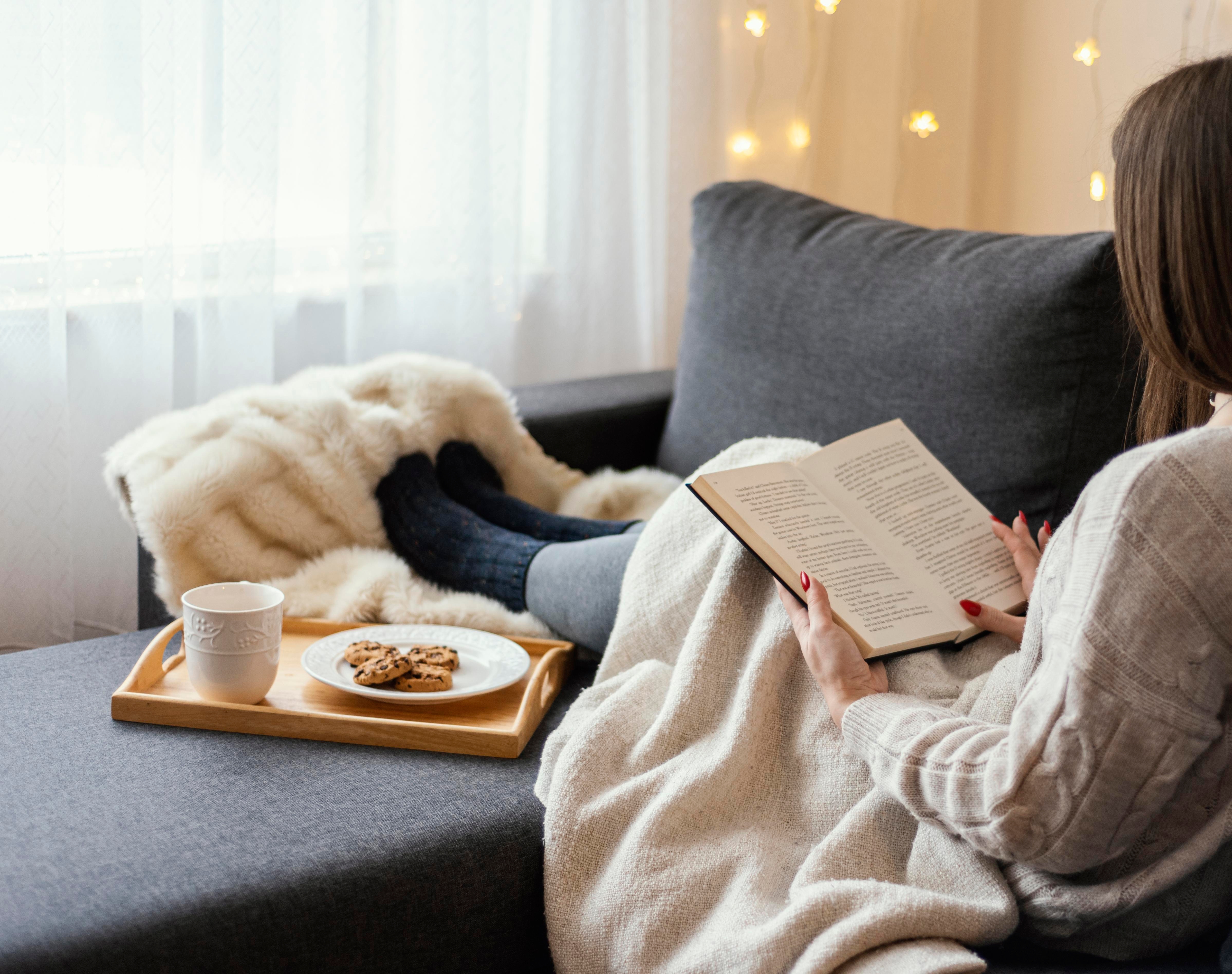 Φτιάξε τη δική σου cozy γωνιά στο σπίτι: για διάβασμα και χαλάρωση ...